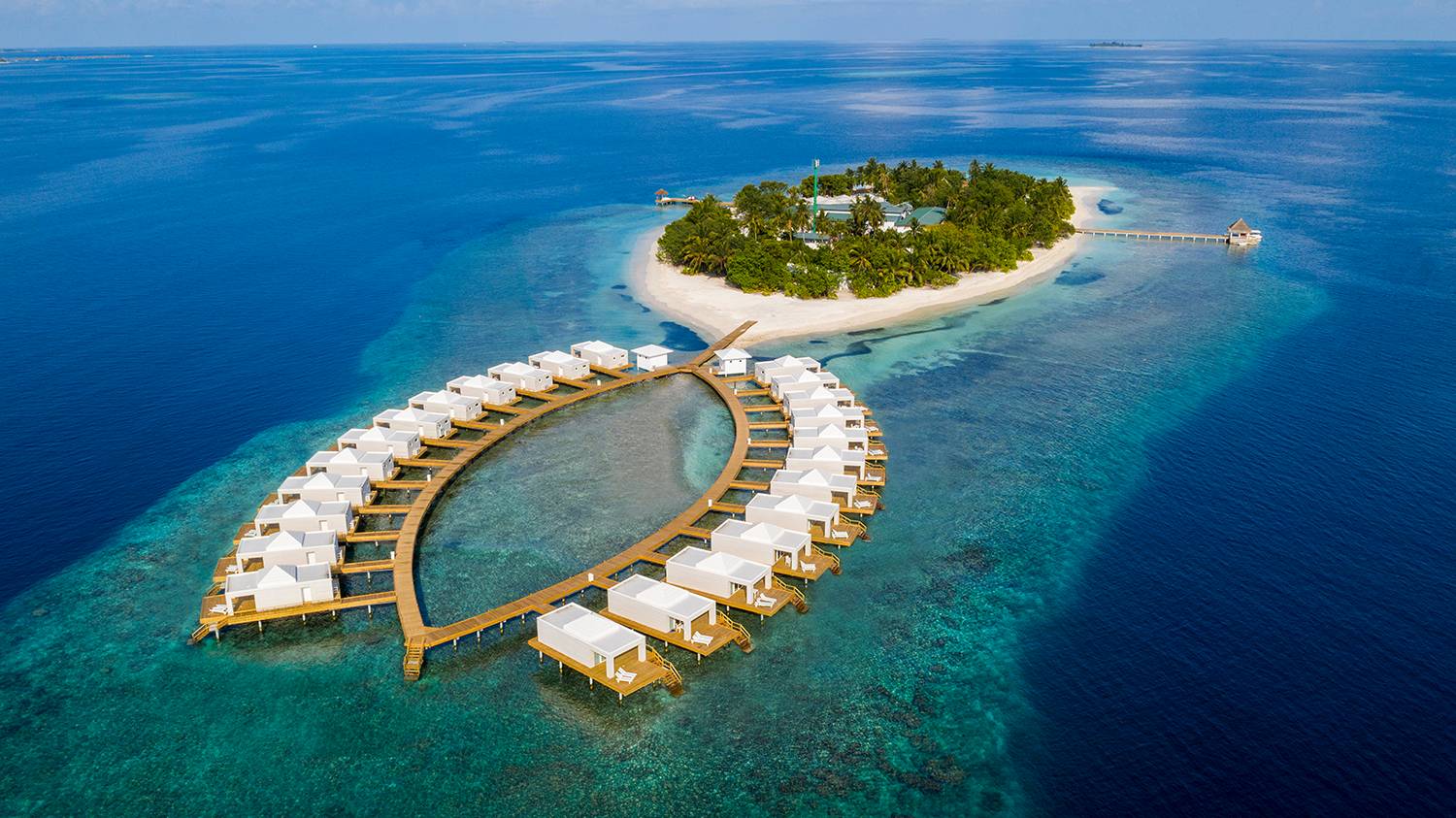 Bathala Island Resort - Maldives Resort